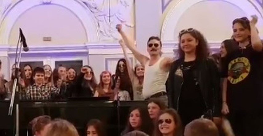 Profesor Tomislav je postal Freddy Mercury, posnetek se širi kot požar ...