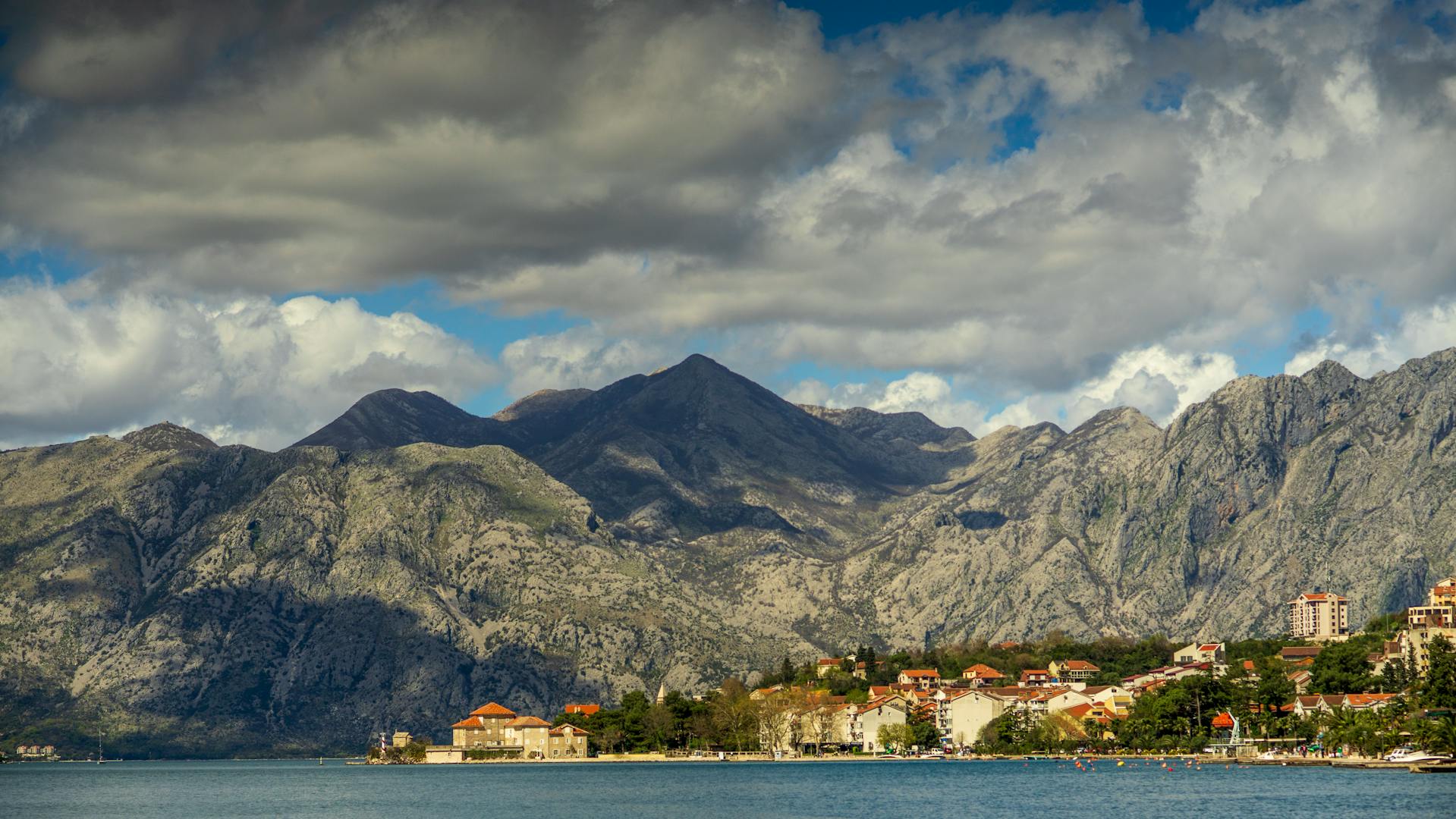 Kaj morate vedeti pred obiskom Kotorja? - NaDlani.si